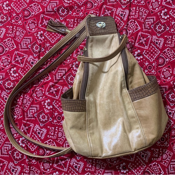 Vintage | Bags | Vintage Tan Leather Faux Leather Reptile Accented ...
